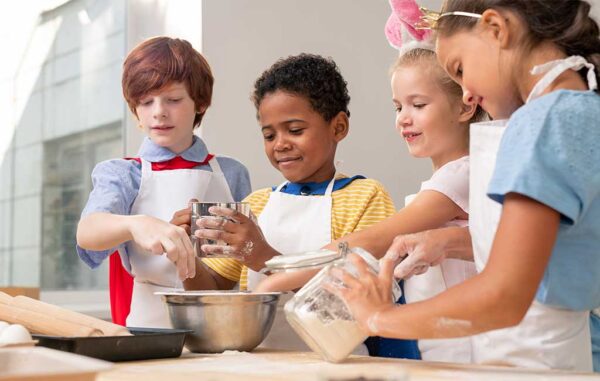 30 Cool Ways for Kids to Earn Money in 2025